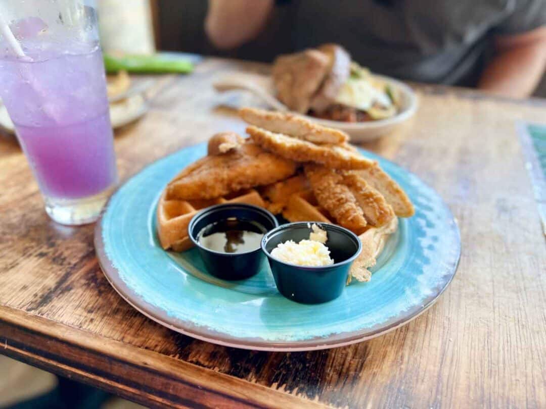 Top 15 Best Lunch Spots In Milwaukee | 2024 Foodie Guide