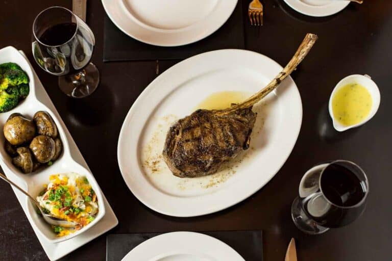 22 Best Restaurants In Milwaukee - 2024 Local Foodie Guide