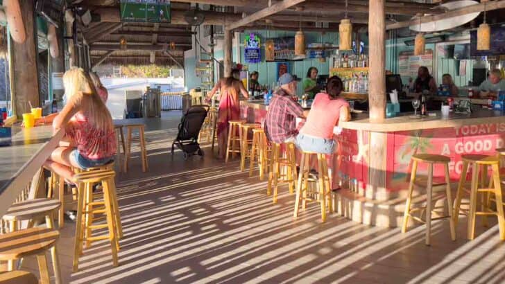 Best Restaurants In Marathon, Florida That You Must TRY!