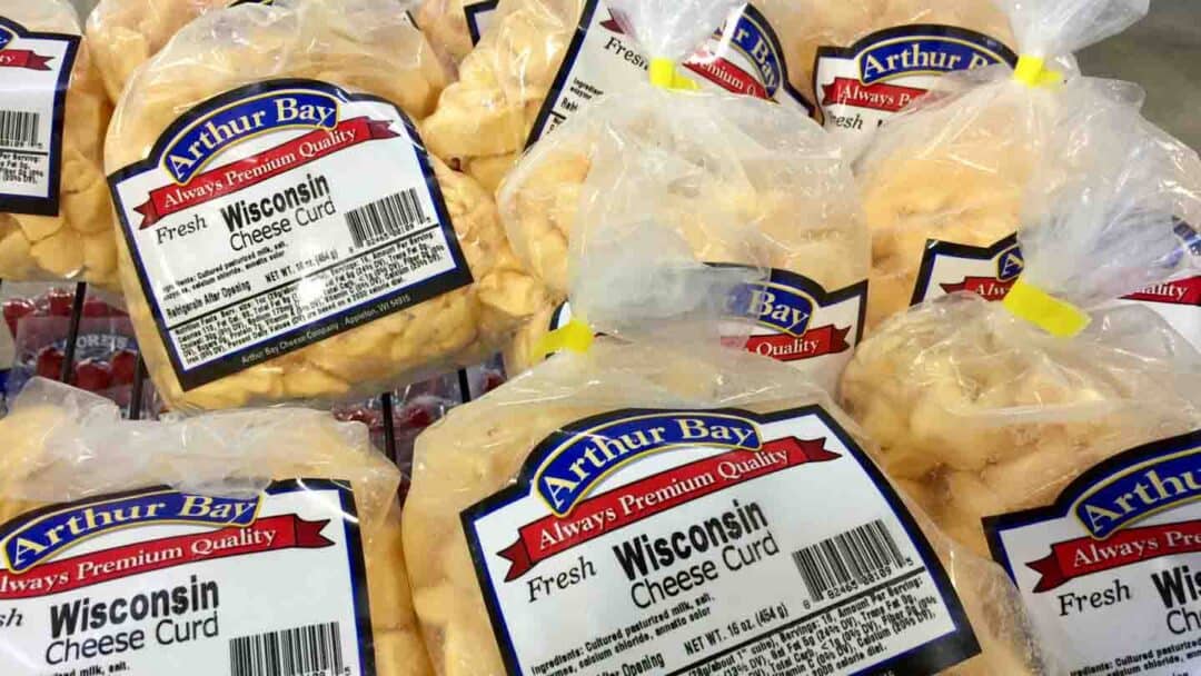 Top 10 Best Cheese Curds in Milwaukee – GETTING STAMPED